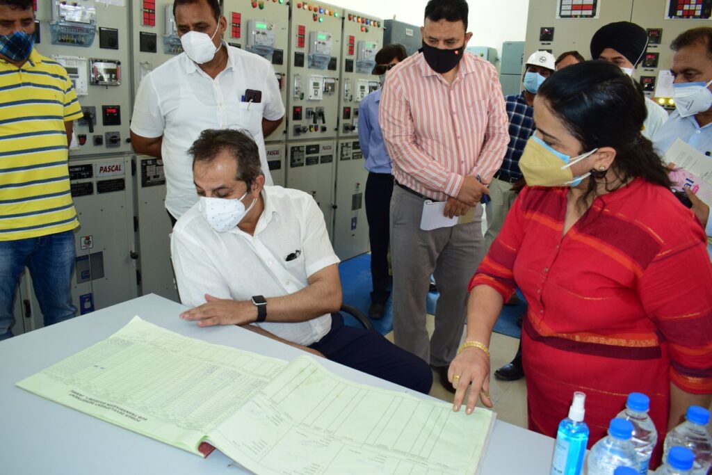 Advisor Baseer Khan conducts surprise inspection of various power ...