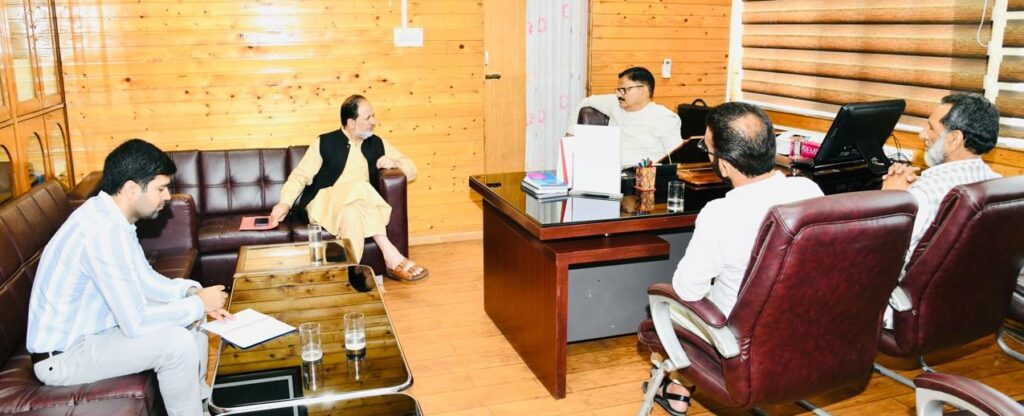 Javed Rana meets delegations; assesses public welfare issues - Voice of ...